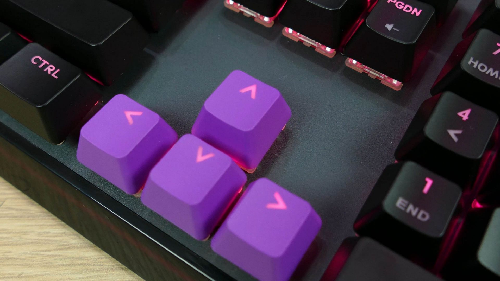 MasterKeys MK750 RGB Mekanik Klavye İncelemesi - Technopat