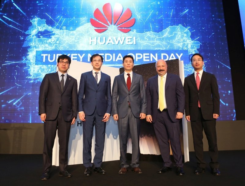 HUAWEI Geleneksel Medya Buluşma Gününde Yarının Teknoloji Vizyonunu ...