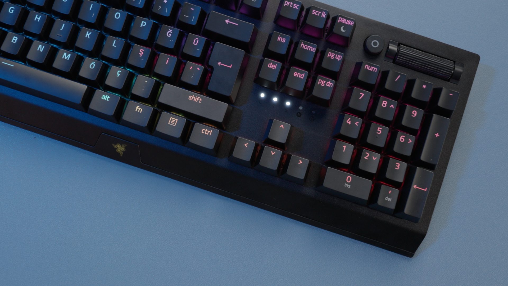Razer BlackWidow V3 İncelemesi (Video) - Technopat